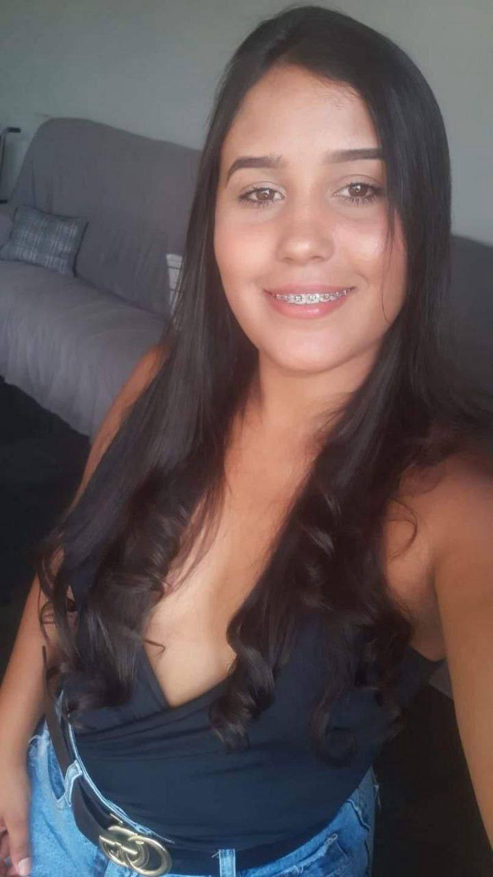 Oliveira Serviços, Packs, Fotos, Vídeos e Perfis