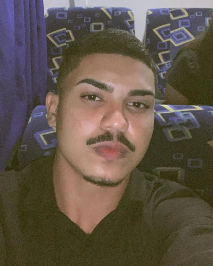 Punheta Guiada Lucas Serviços Packs Fotos Vídeos E Perfis