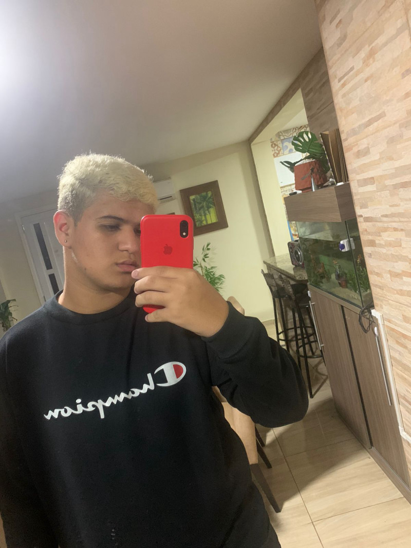(foto zuada fds) Posso ser seu web amigo, jogar qualquer jogo com vc e ...